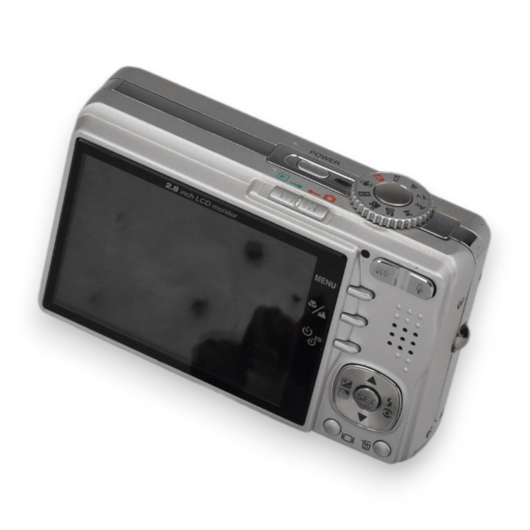 Aparat cyfrowy Traveler DC-8600 | Wysoka Jakość, 100% Dobra Cena - AnalogiSklep